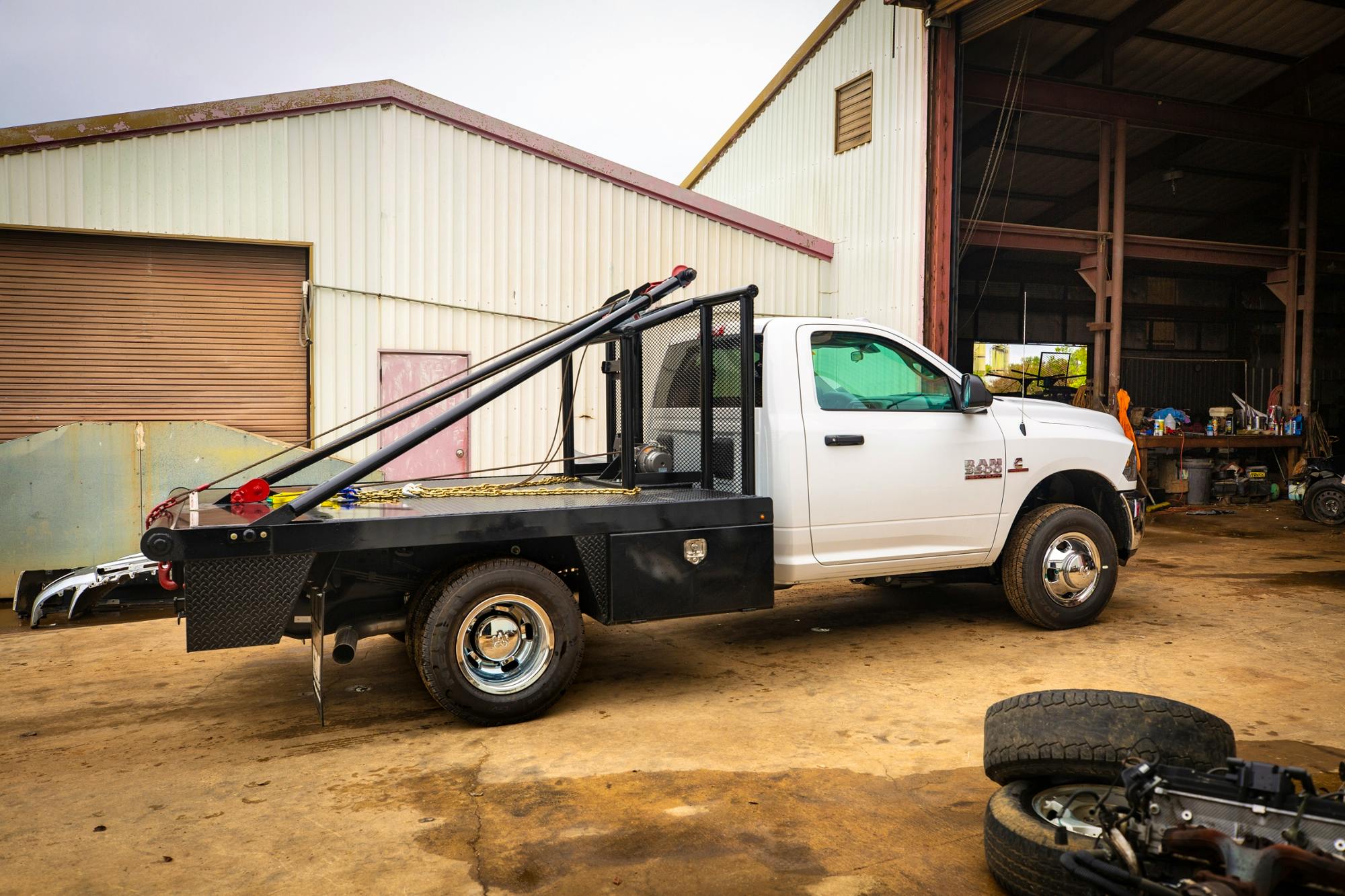 Stock #25533 - CM Truck Beds 112inx97in Steel Gin Pole Body GP