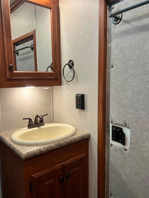 Stock #56831 - Sundowner 36ft Garage Model Toy Hauler w Living Quarters TH