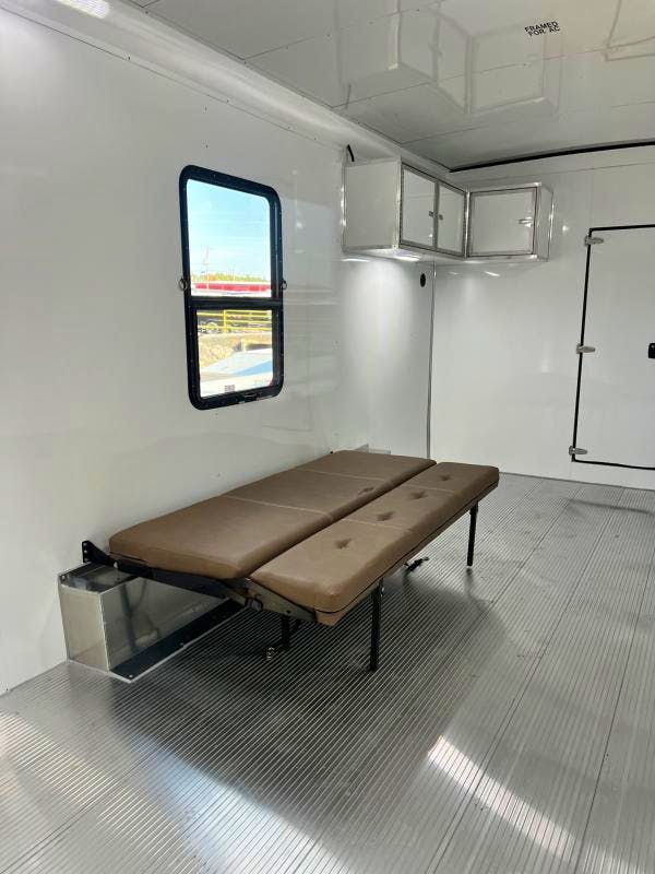 Stock #56831 - Sundowner 36ft Garage Model Toy Hauler w Living Quarters TH