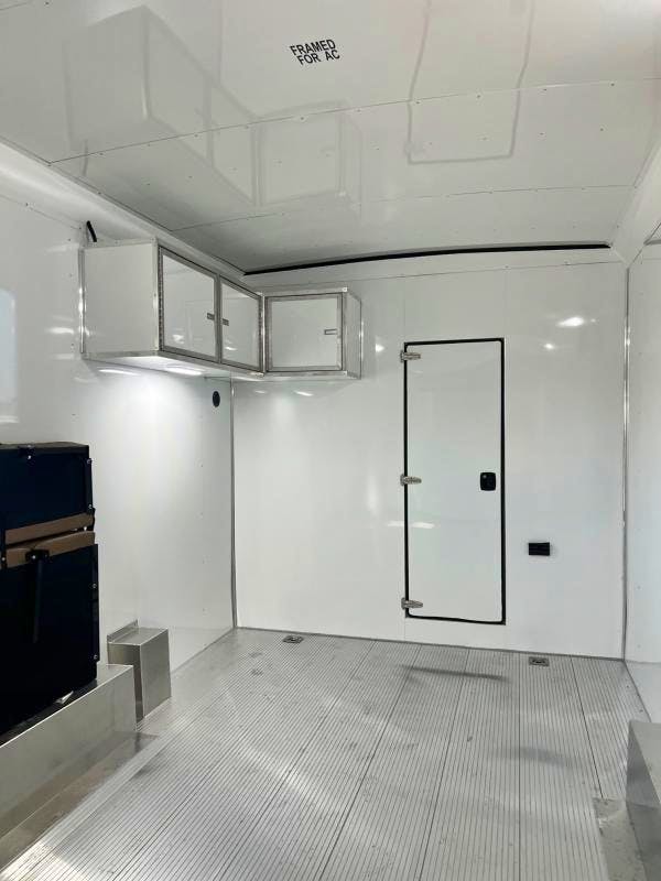 Stock #56831 - Sundowner 36ft Garage Model Toy Hauler w Living Quarters TH