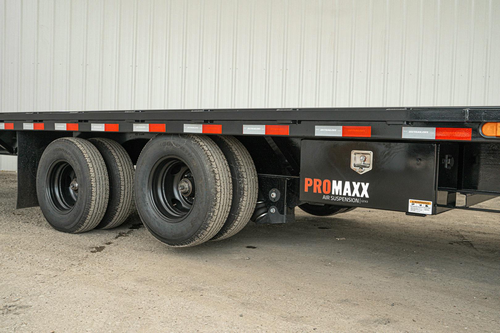 Stock #58345 - PJ Trailers 40ftx102in Gooseneck Air Ride Flatbed ...