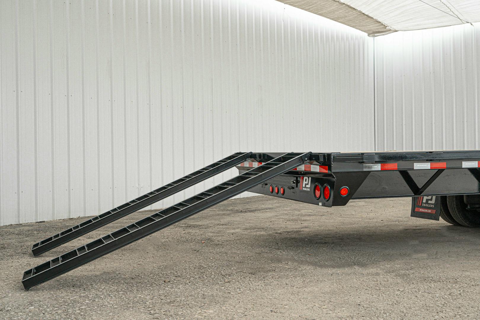 Stock #58345 - PJ Trailers 40ftx102in Gooseneck Air Ride Flatbed ...