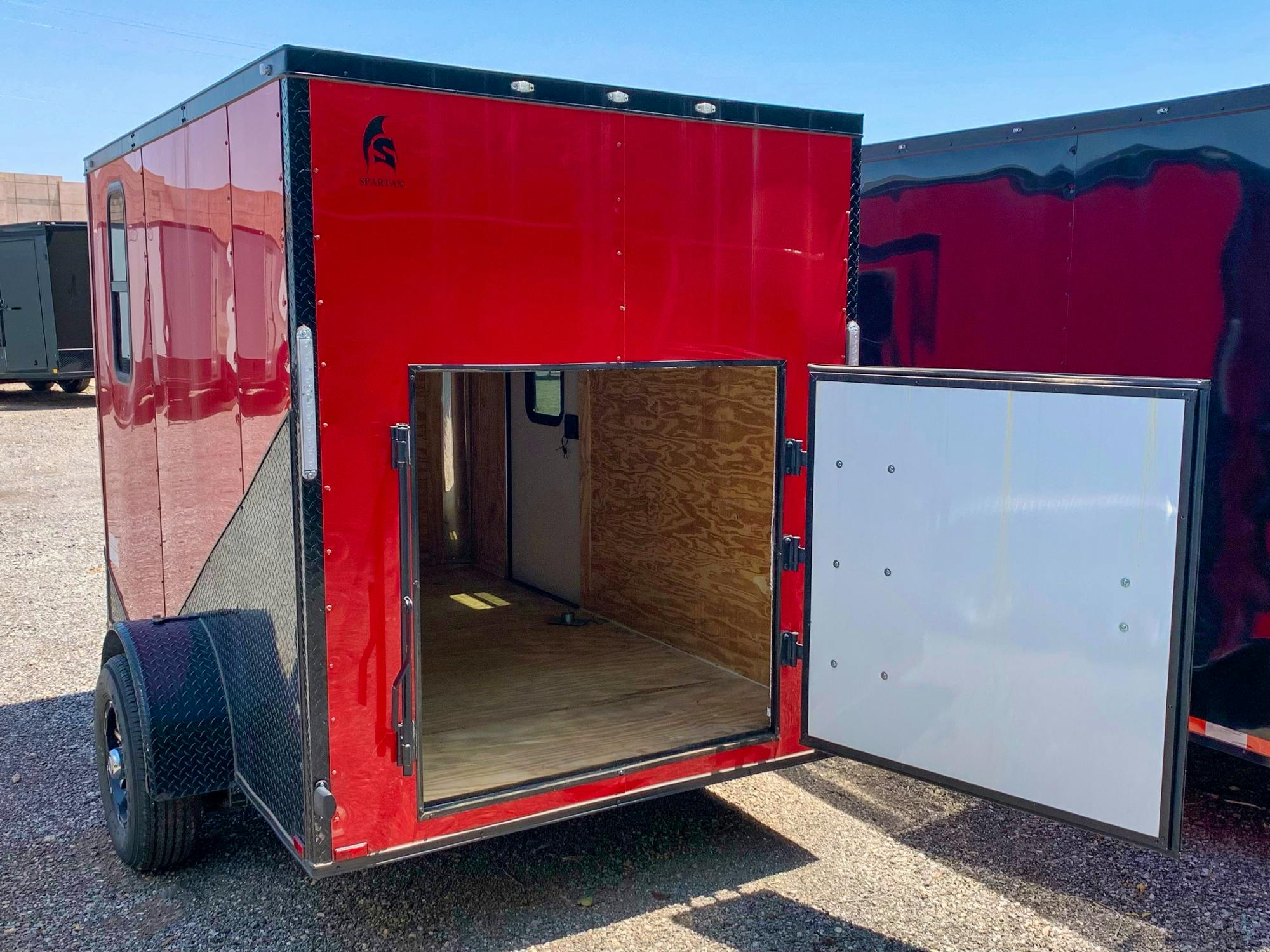 Stock #59514 - Spartan 6ftx10ft Enclosed Doghouse Trailer