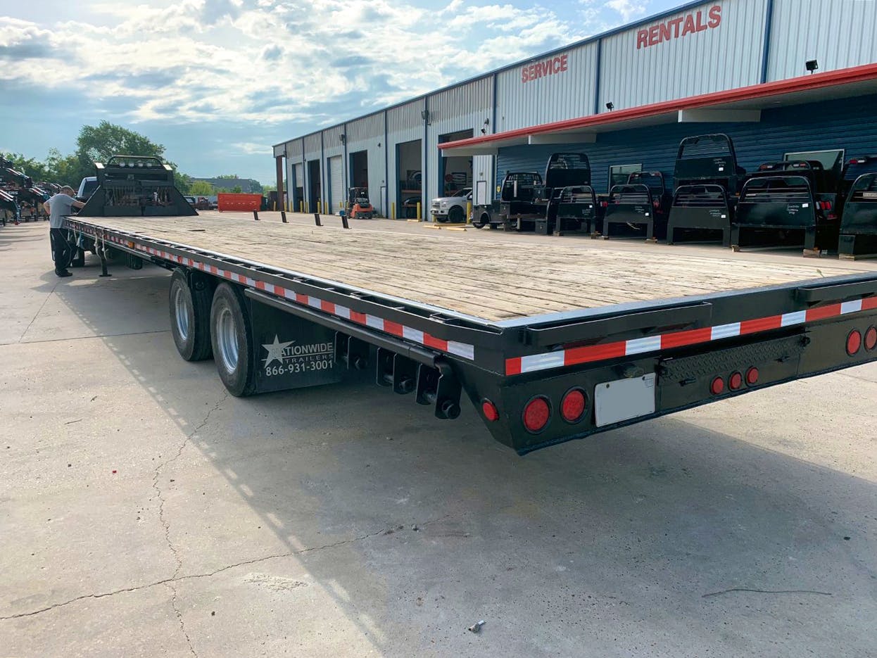 Stock #61810 - PJ Trailers Clásico de 40 pies x 102 pulgadas Gooseneck ...