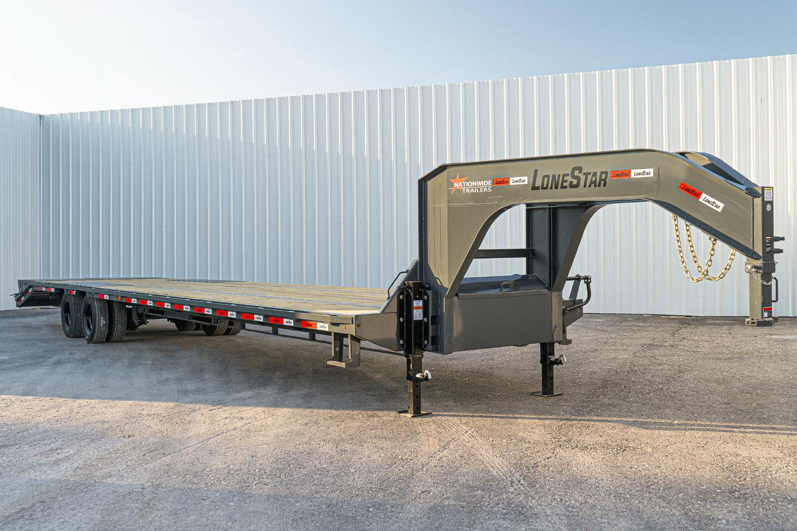 Stock #62586 - LoneStar 40ftx102in Gooseneck Lo Pro Flatbed Trailer w ...