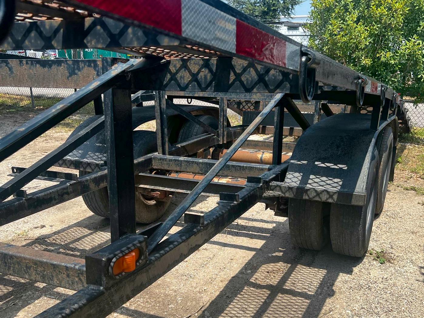 Stock #64107 - Kaufman USED 50ftx90in Wedge Car Trailer