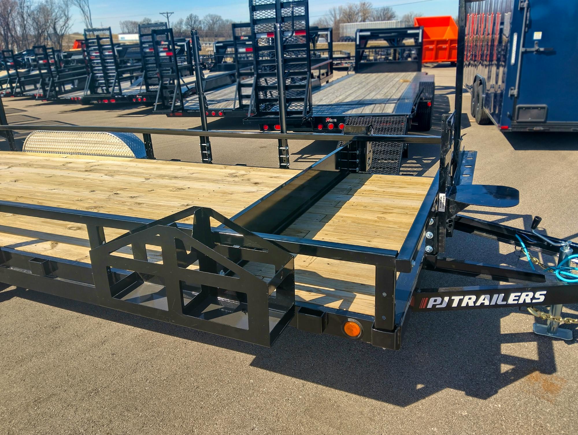 Stock #64653 - PJ Trailers 22ftx83in Tandem Axle 4in Channel Utility ...