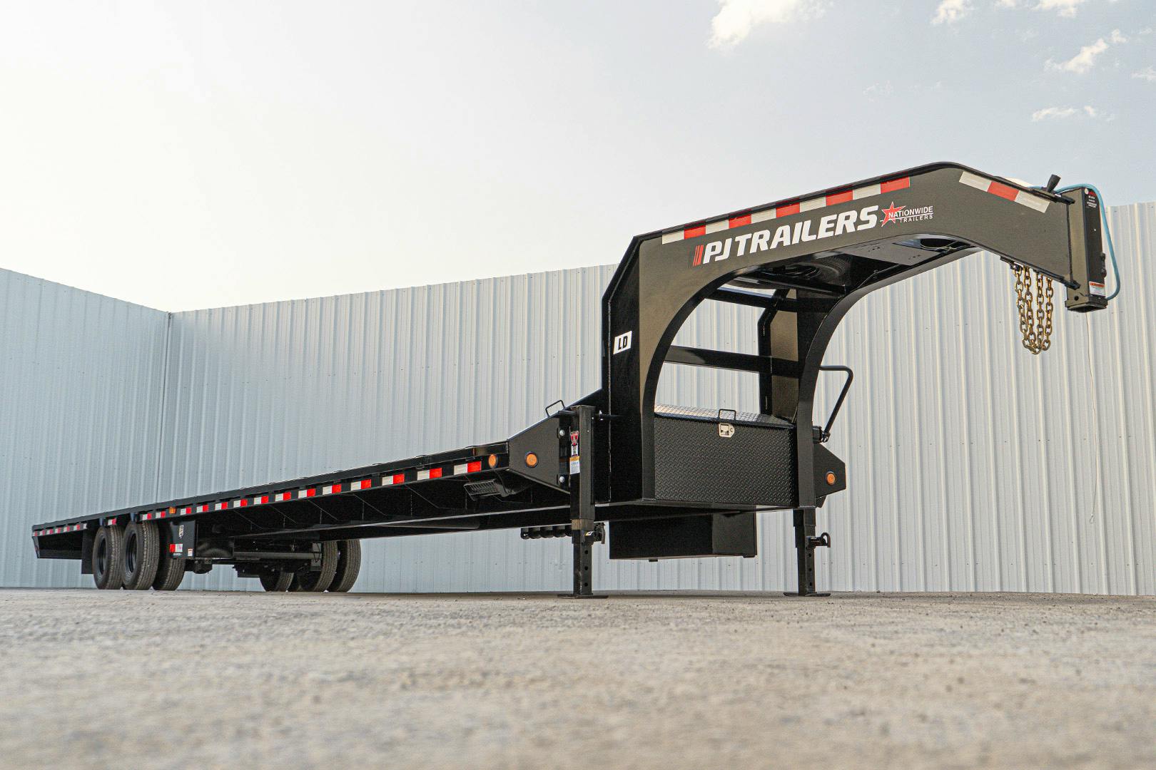 Stock #64681 - PJ Trailers 40ftx102in Gooseneck Low Pro Flatbed Trailer ...