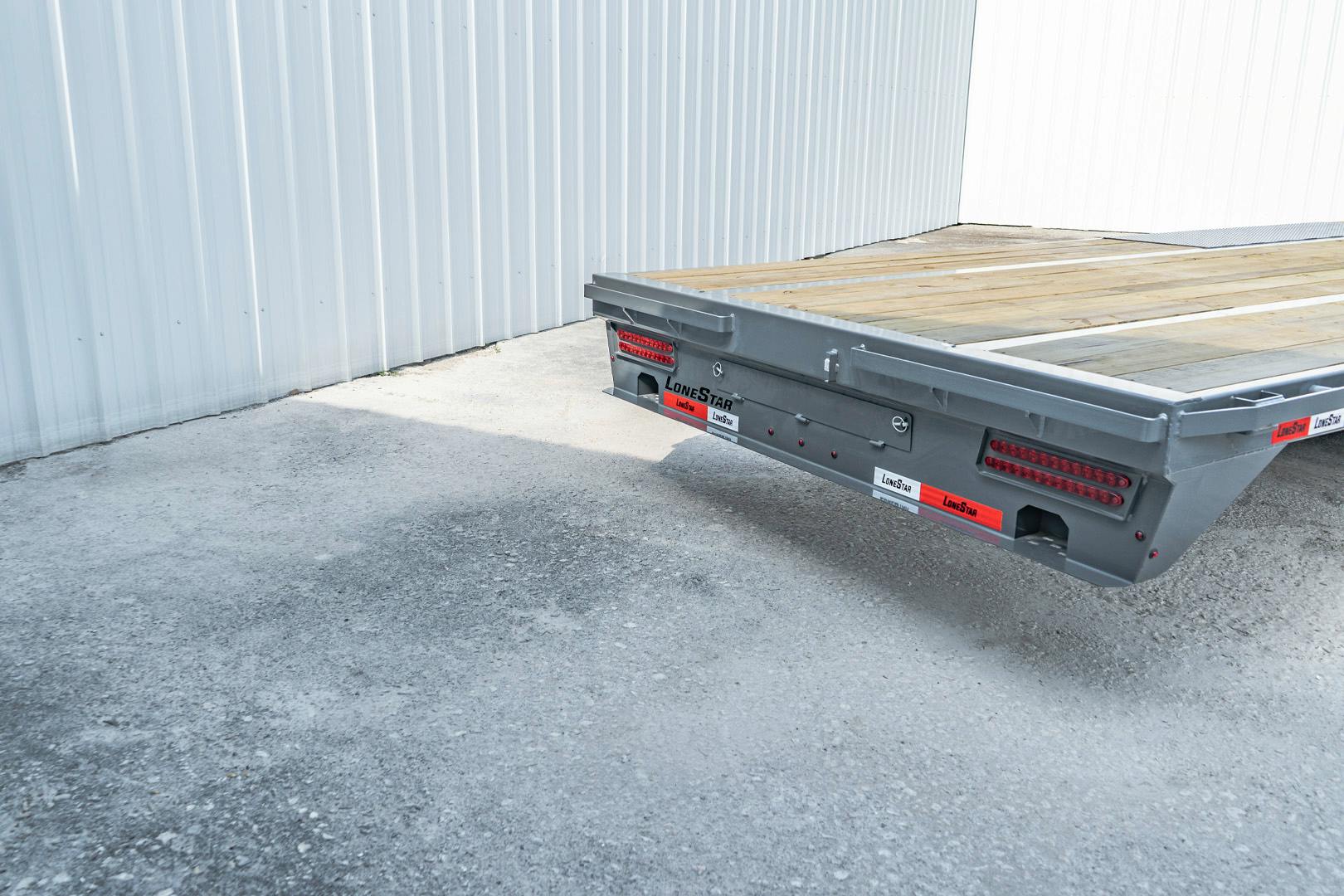 Stock #65172 - LoneStar 32ftx102in Gooseneck Low Pro Flatbed Trailer w ...