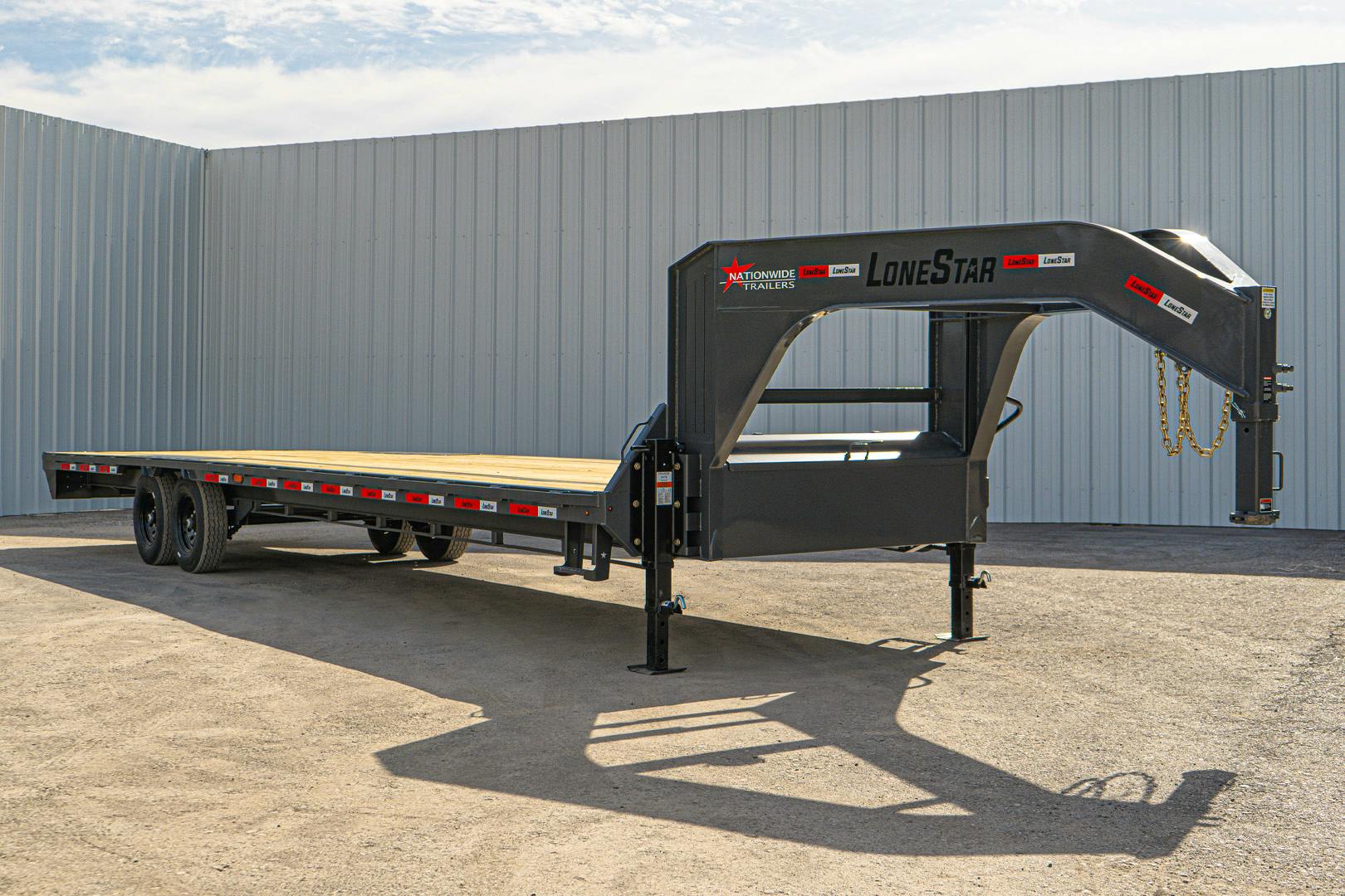 Stock #66077 - LoneStar 32ftx102in Gooseneck Lo Pro Flatbed Trailer w ...
