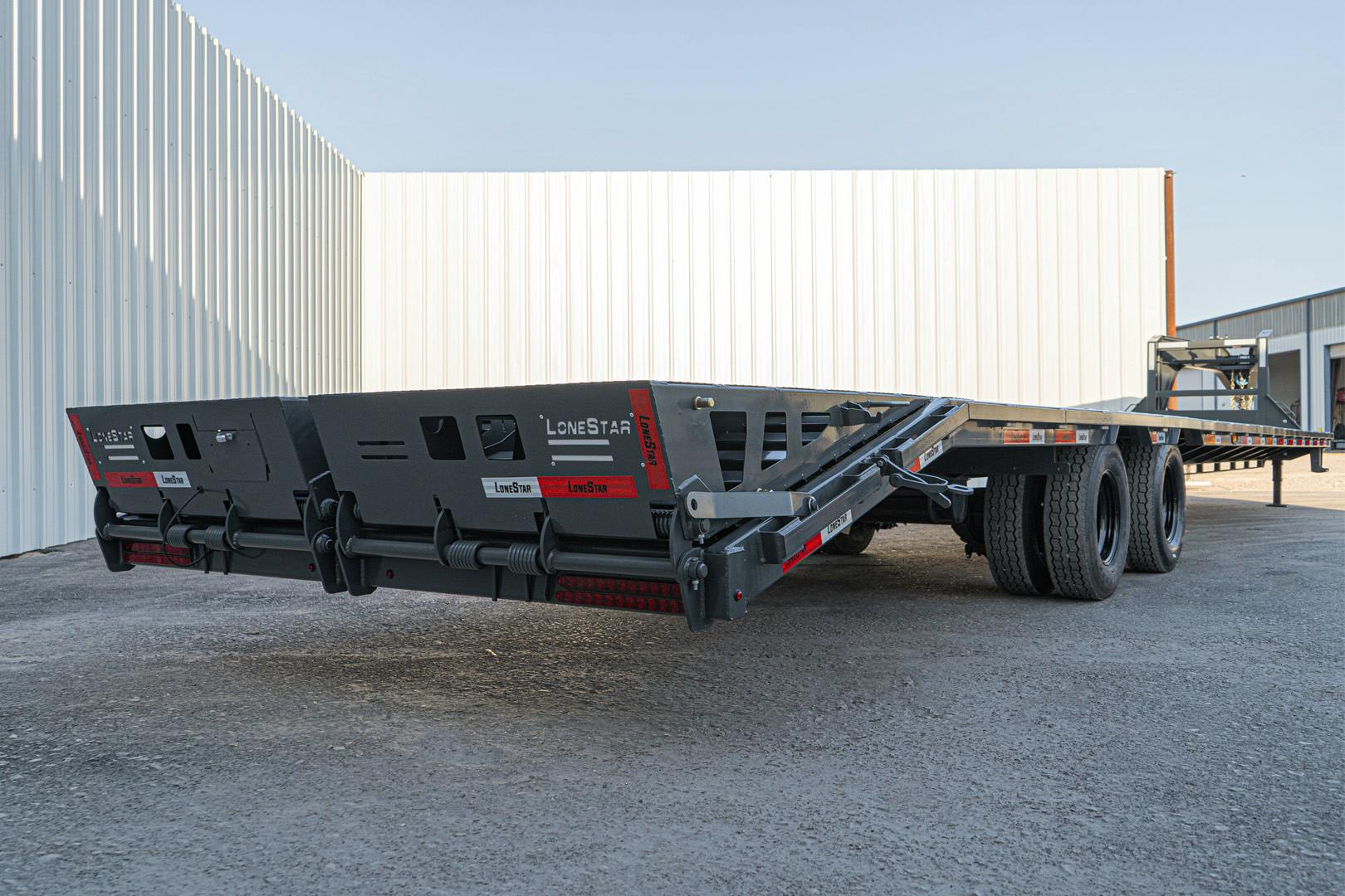 Stock #66982 - LoneStar 40ftx102in Gooseneck Lo Pro Flatbed Trailer w ...