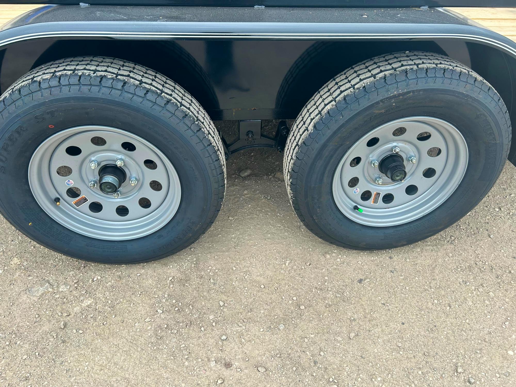 Stock #67517 - Texas Bragg 16ftx83in Utility Trailer w Slide In Ramps U2