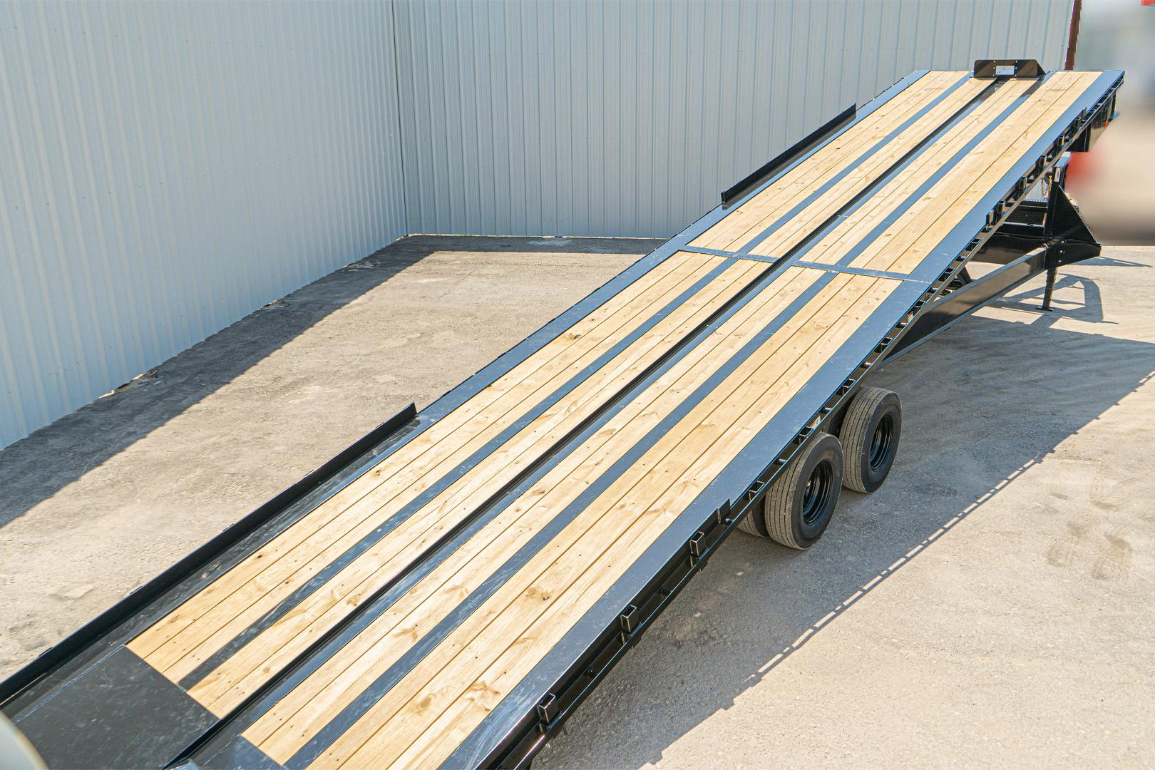 Stock #68508 - LoneStar 40ftx102in Tilt Shipping Container Trailer w ...