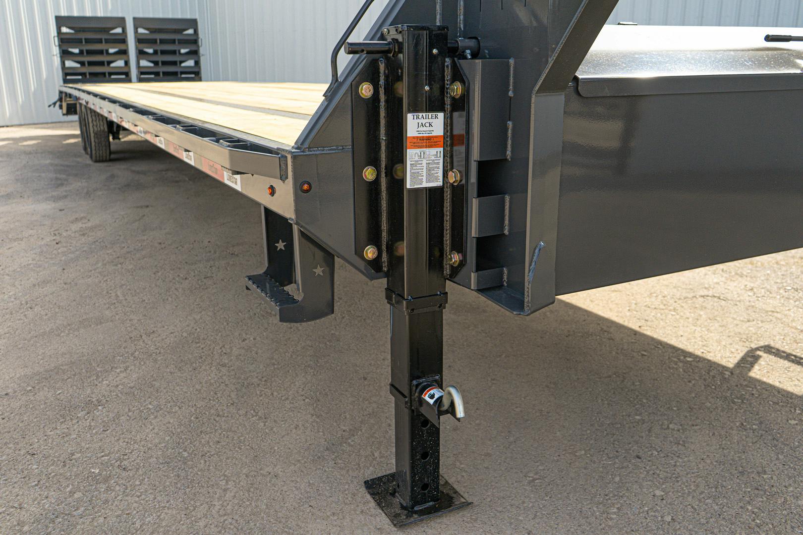 Stock #69122 - LoneStar 30 pies x 102 pulgadas Gooseneck Lo Pro ...