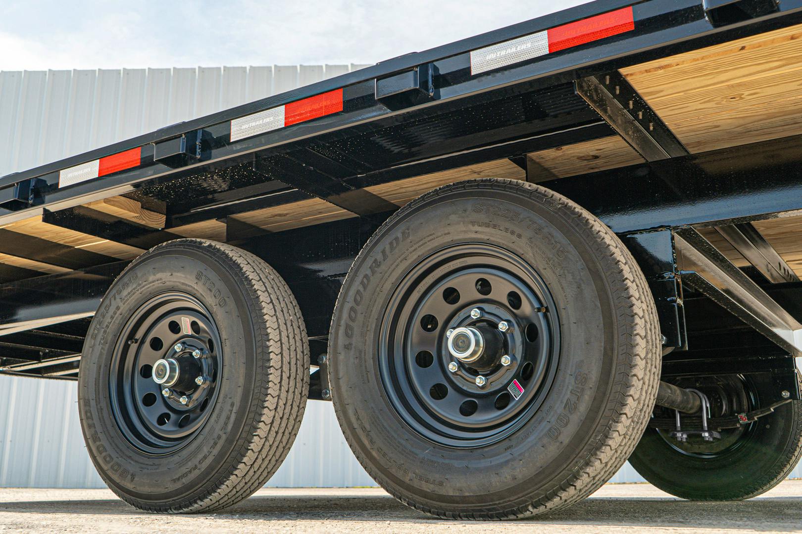 Stock #69674 - PJ Trailers Remolque de plataforma plana L20 con ...