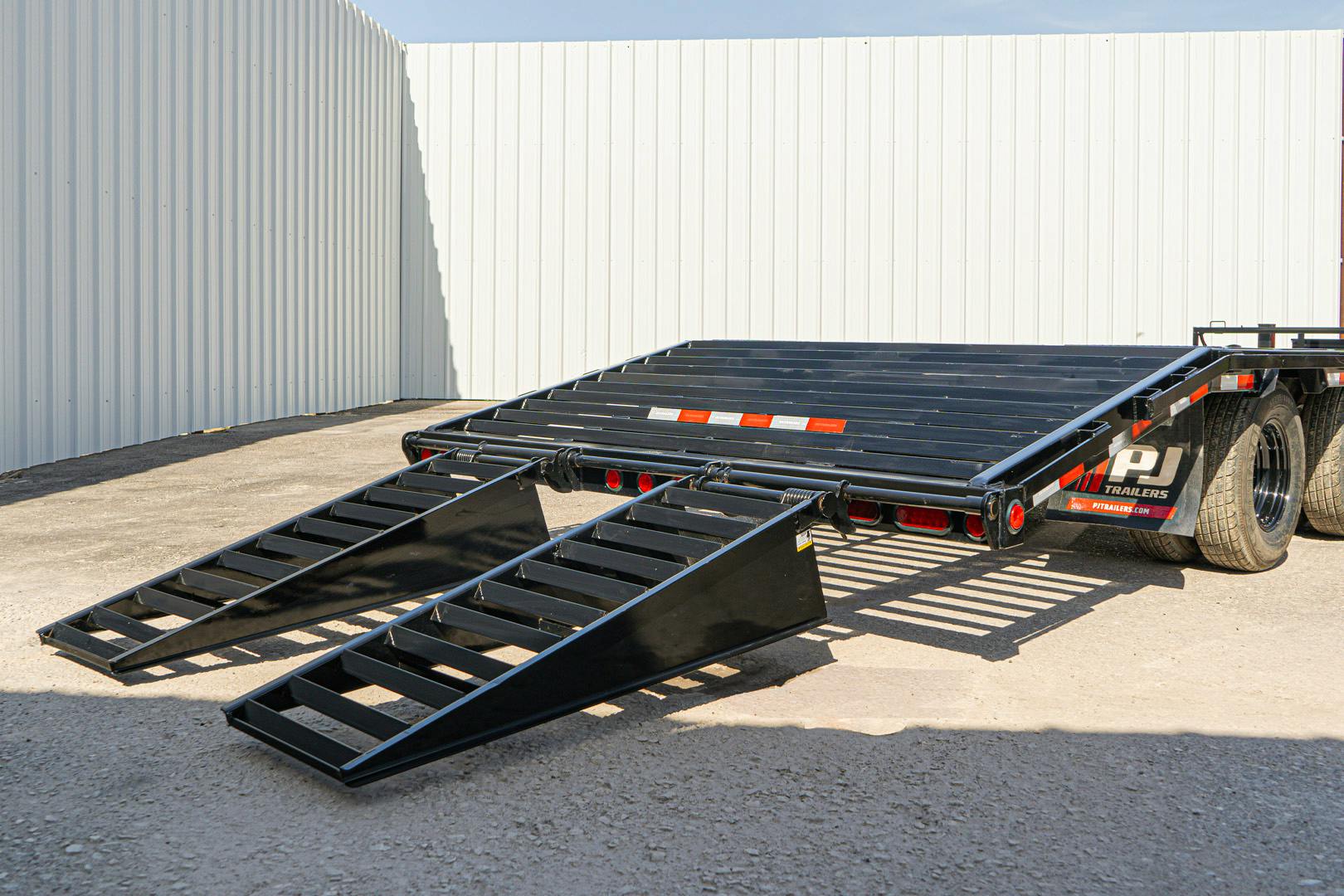 Stock #70907 - PJ Trailers 25ftx102in Low Pro Pintle Flatbed Trailer w ...
