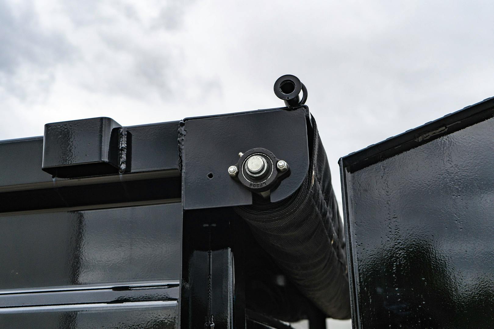 Stock #77804 - PJ Trailers 14ftx83in 18k GN Low Pro Dump Trailer w 4ft ...