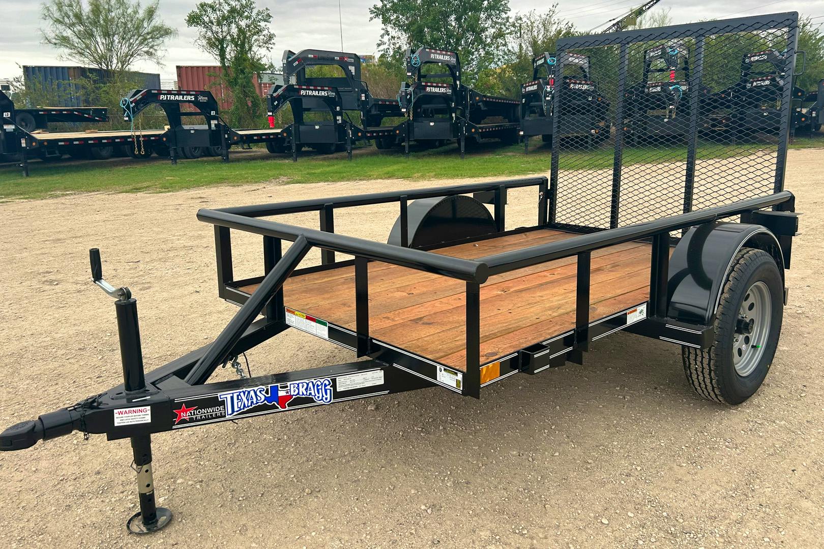 Texas Bragg 8'x60" Utility Trailer w/ 4' Gate (U1) - $2,099 - Pasadena ...